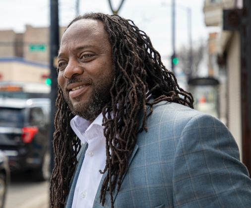 Steve Gates - Yes! Magazine